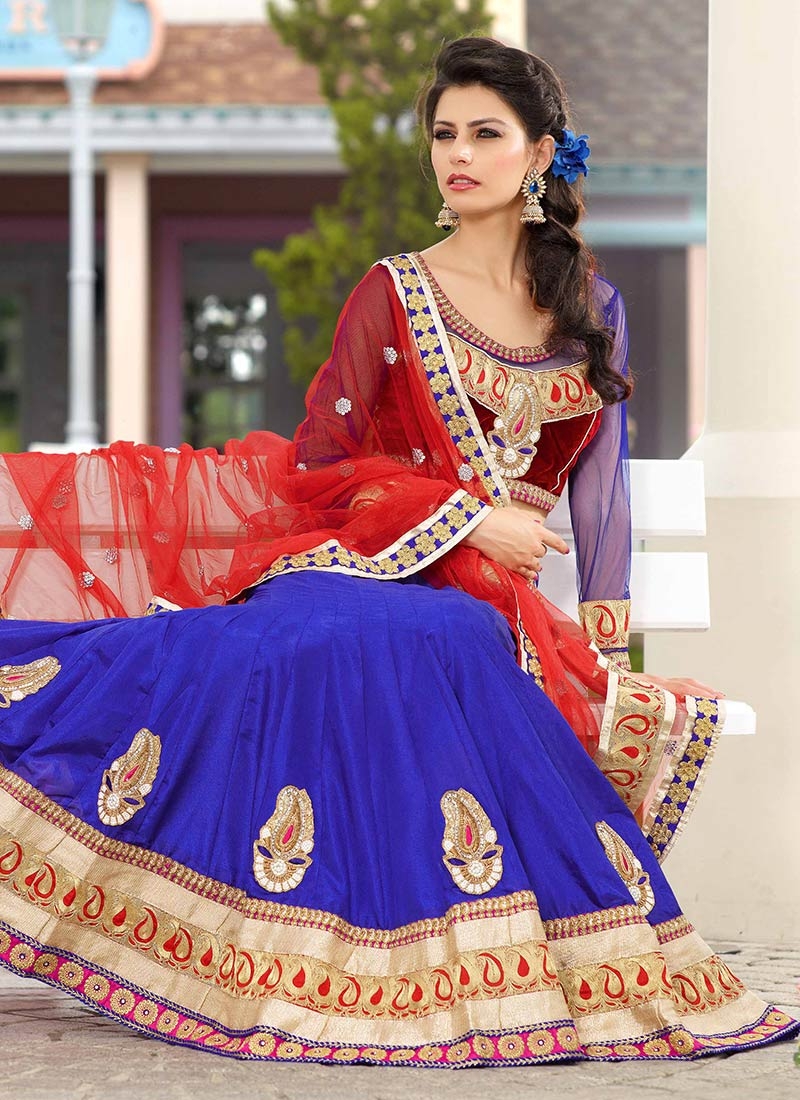 HOW TO FIND THE PERFECT INDIAN LEHENGAS? | Readiprint Fashions Blog